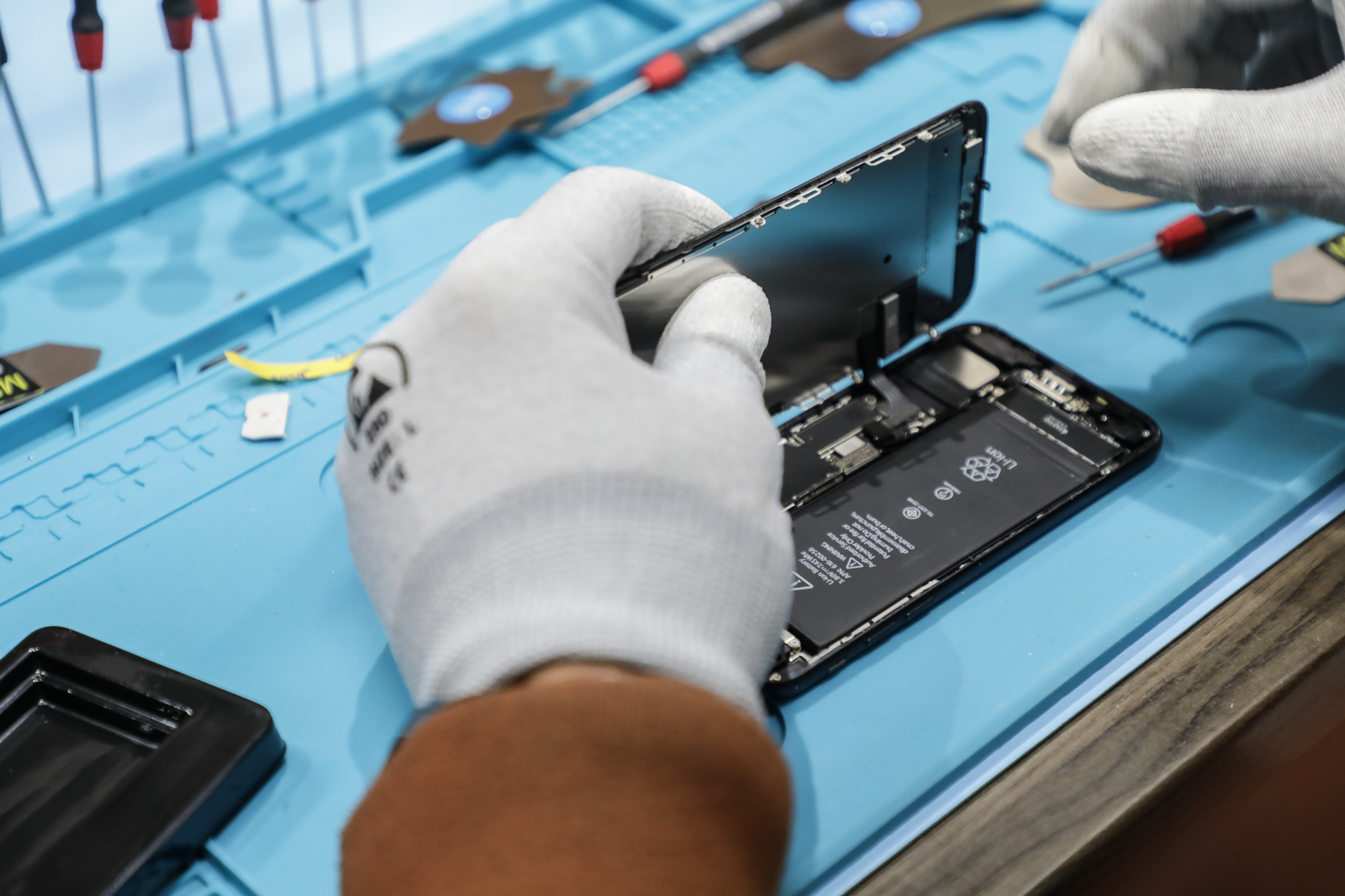 Faire réparer son GSM : est-ce vraiment une bonne affaire