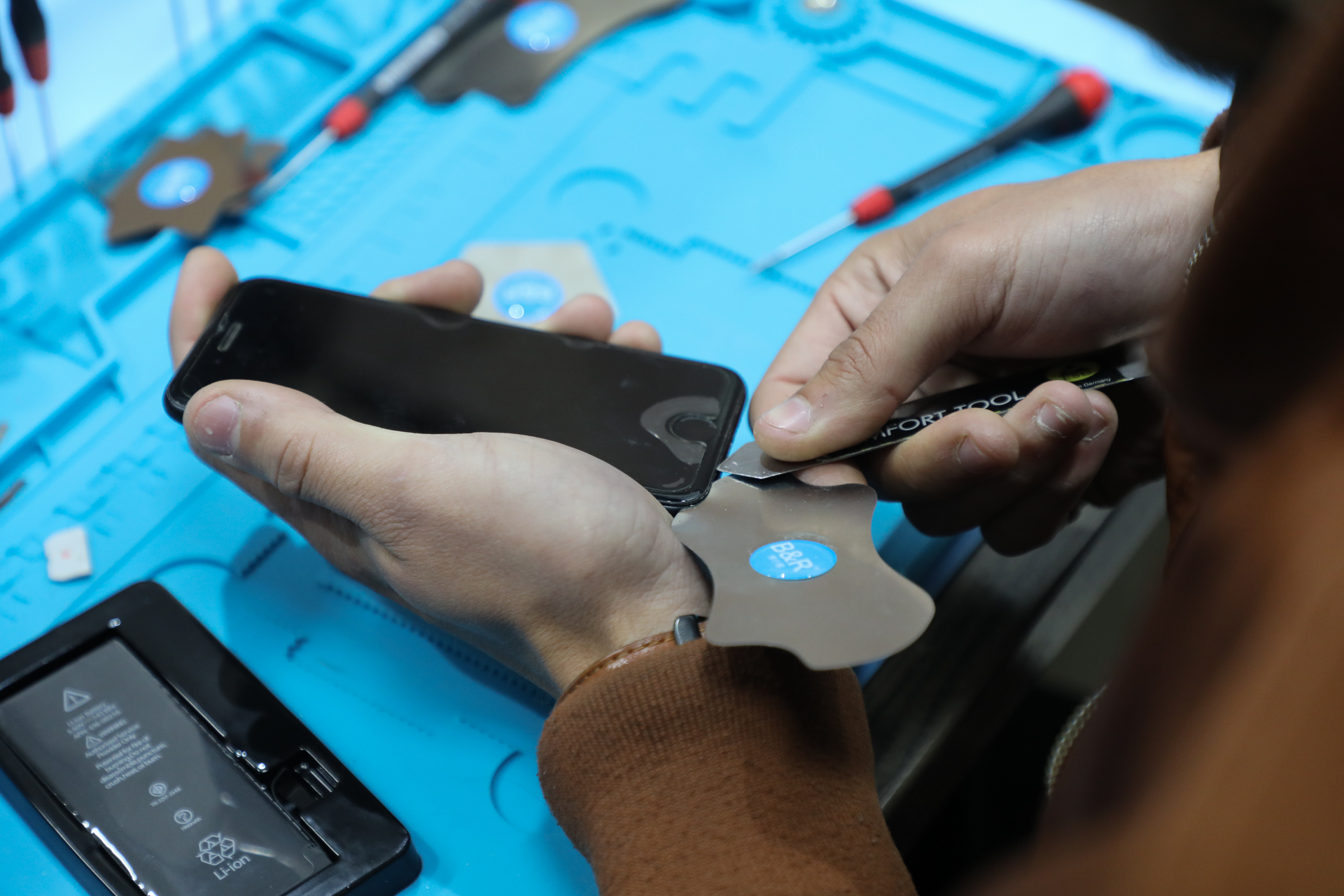 Faire réparer son GSM : est-ce vraiment une bonne affaire